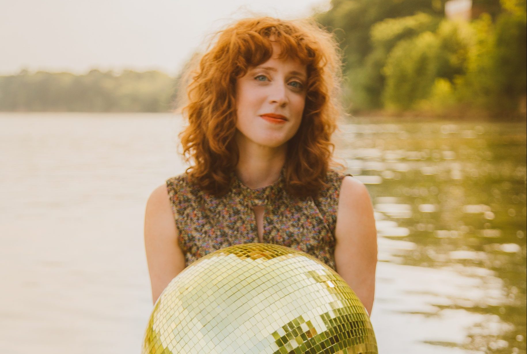 Video: Miss Tess “Real Change” – Americana UK