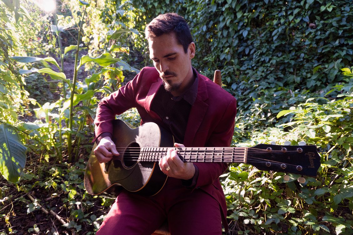 Video: Ric Robertson “Anna Rose” – Americana UK