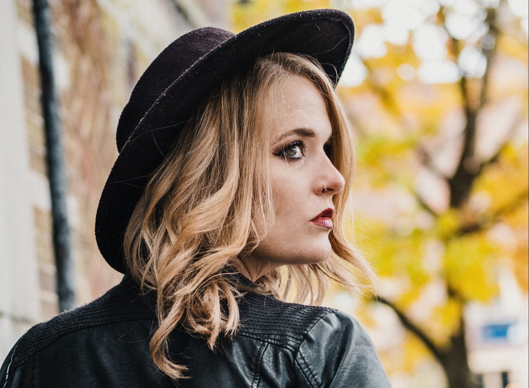 Video: Elles Bailey “Cheats and Liars” – Americana UK