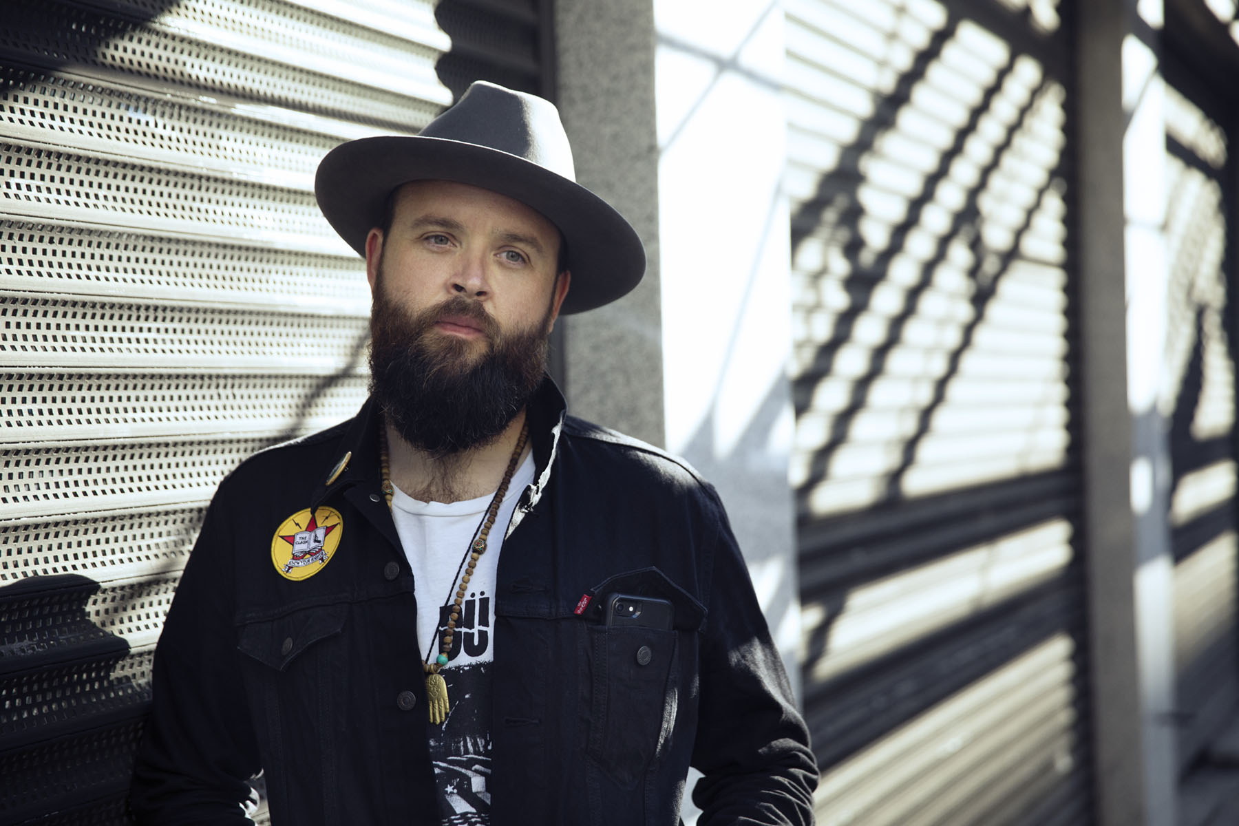 Video: Leeroy Stagger “More Love Than Money” – Americana UK