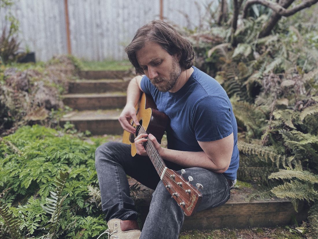 Exclusive AUK Mini-Gig: Eddie Berman – Americana UK