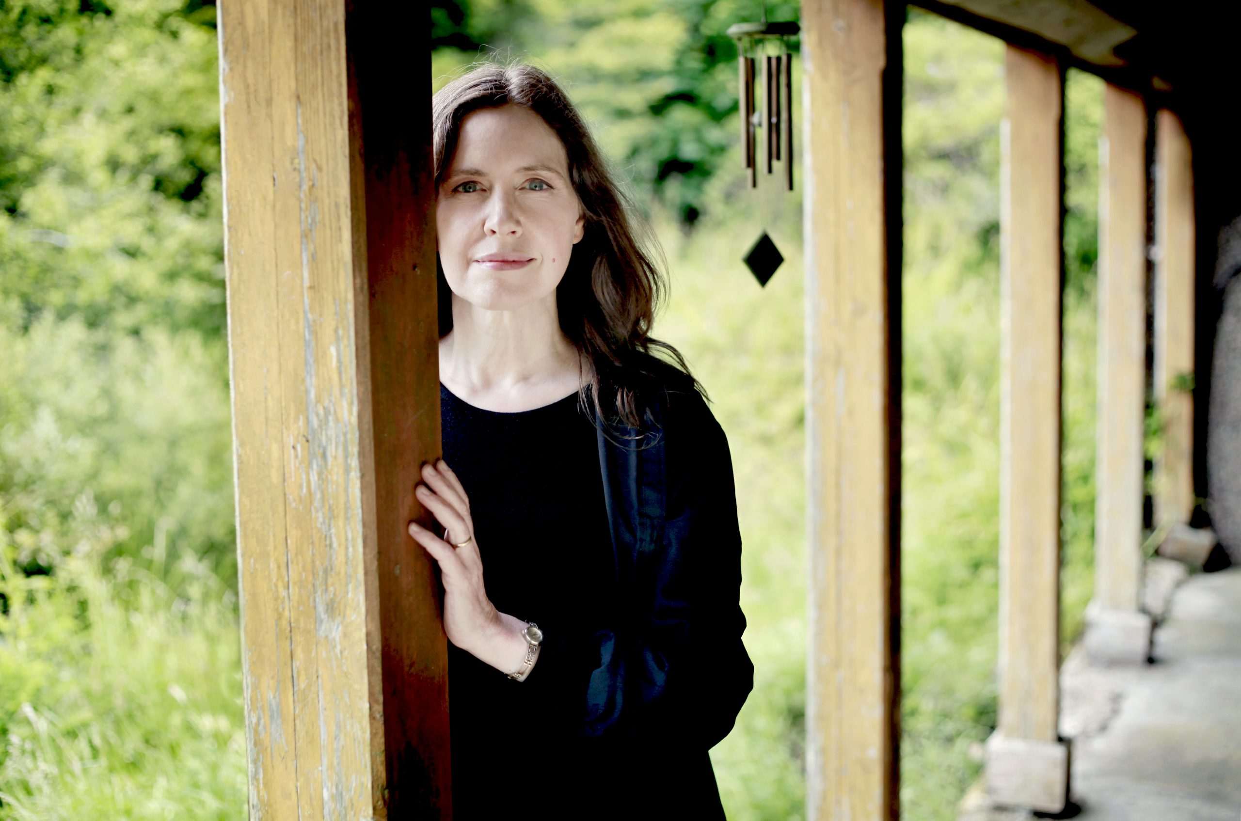 Sarah McQuaid announces intimate tour to celebrate her live lockdown ...