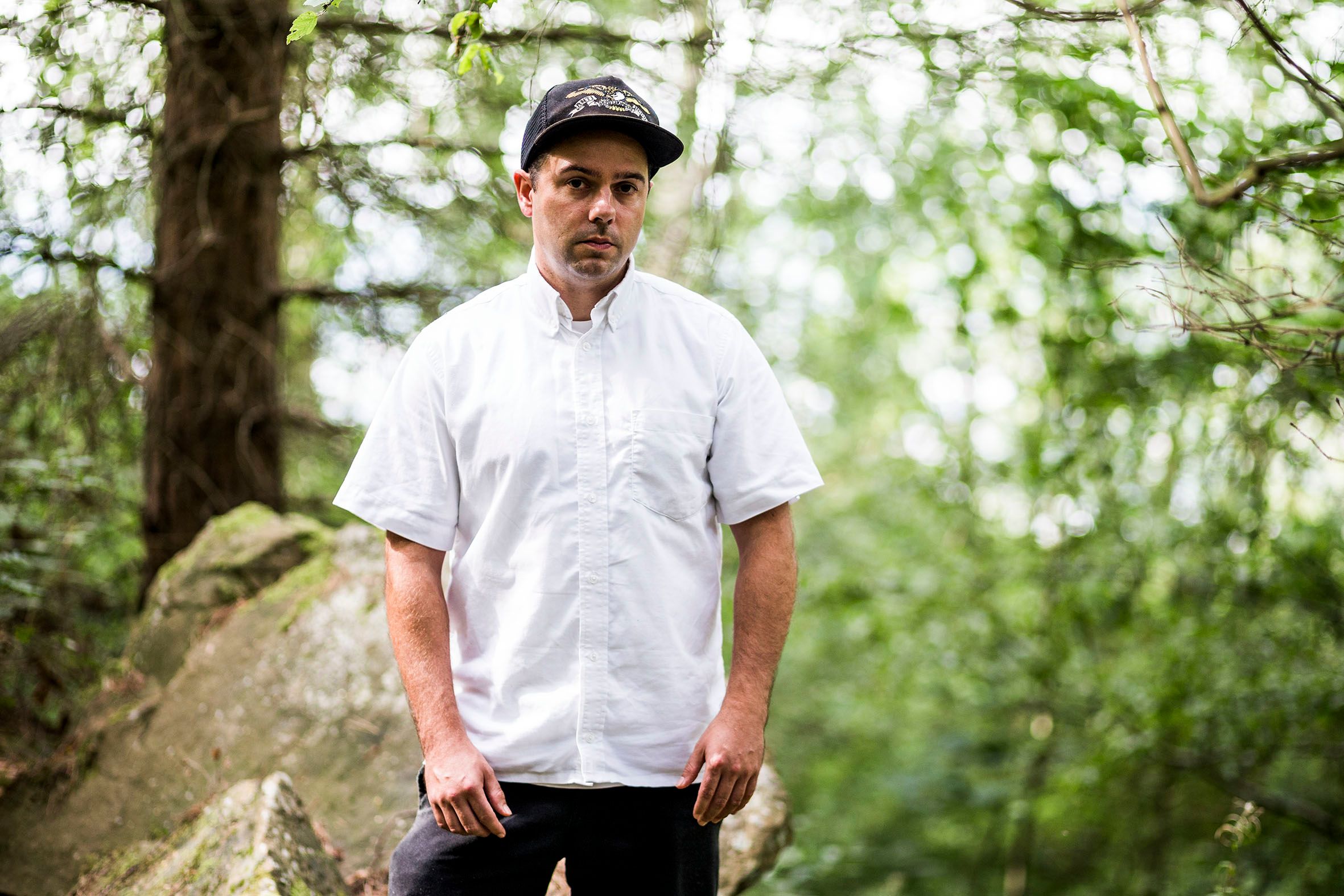 Video Premiere: Sam Barrett “Valentines Day” – Americana UK