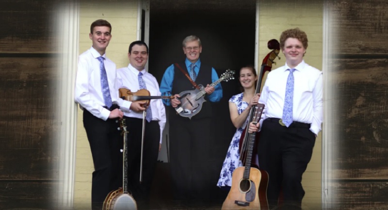 Larry Efaw and the Bluegrass Mountineers “Fling Ding” – it’s a fast ...