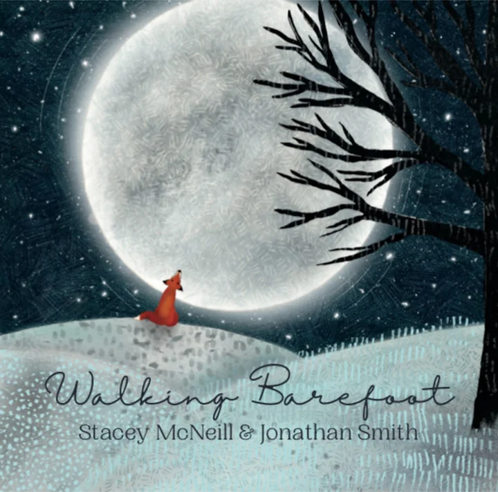 Stacey McNeill & Jonathan Smith “Walking Barefoot” – Americana UK