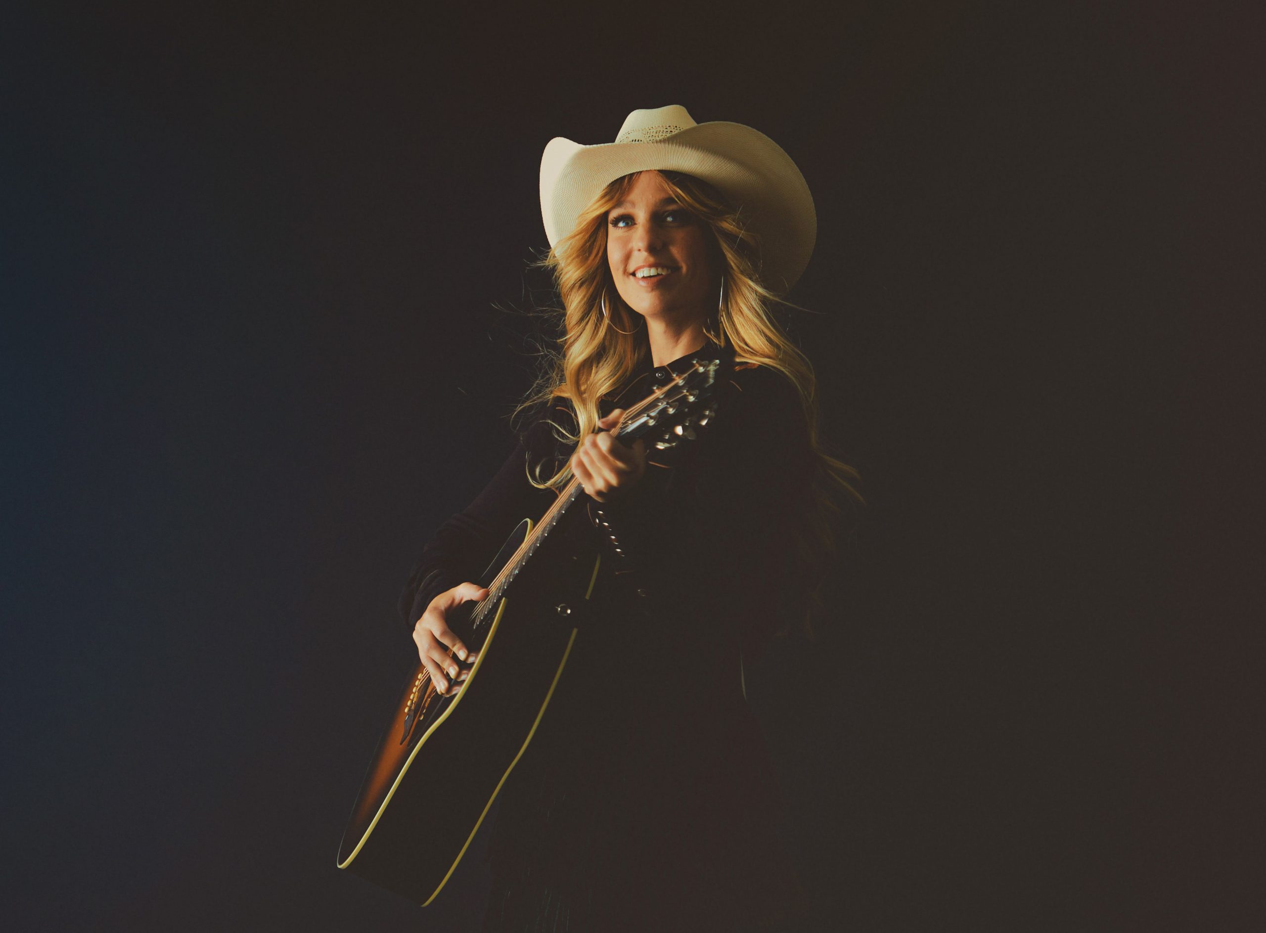 Video: Kimmi Bitter “I Dream of You” – Americana UK