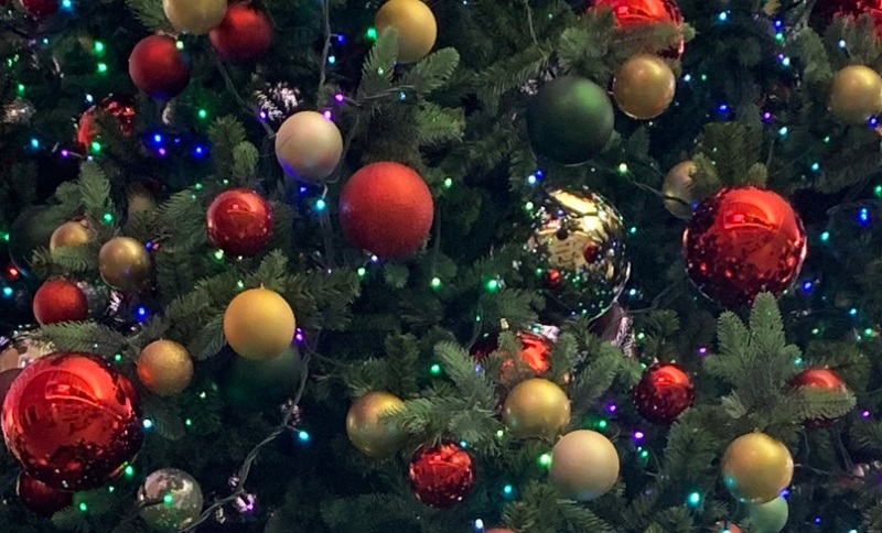 Jingle Bells Friday – snow is falling, snow on snow – Americana UK