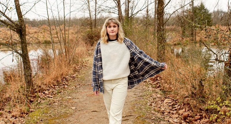 Gabrielle Grace “Draw The Line” – Are we even still talking? – Americana UK