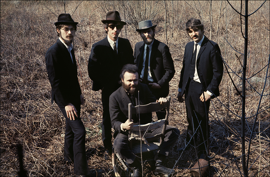 Interview: Elliott Landy on a new book of The Band photographs and the ...