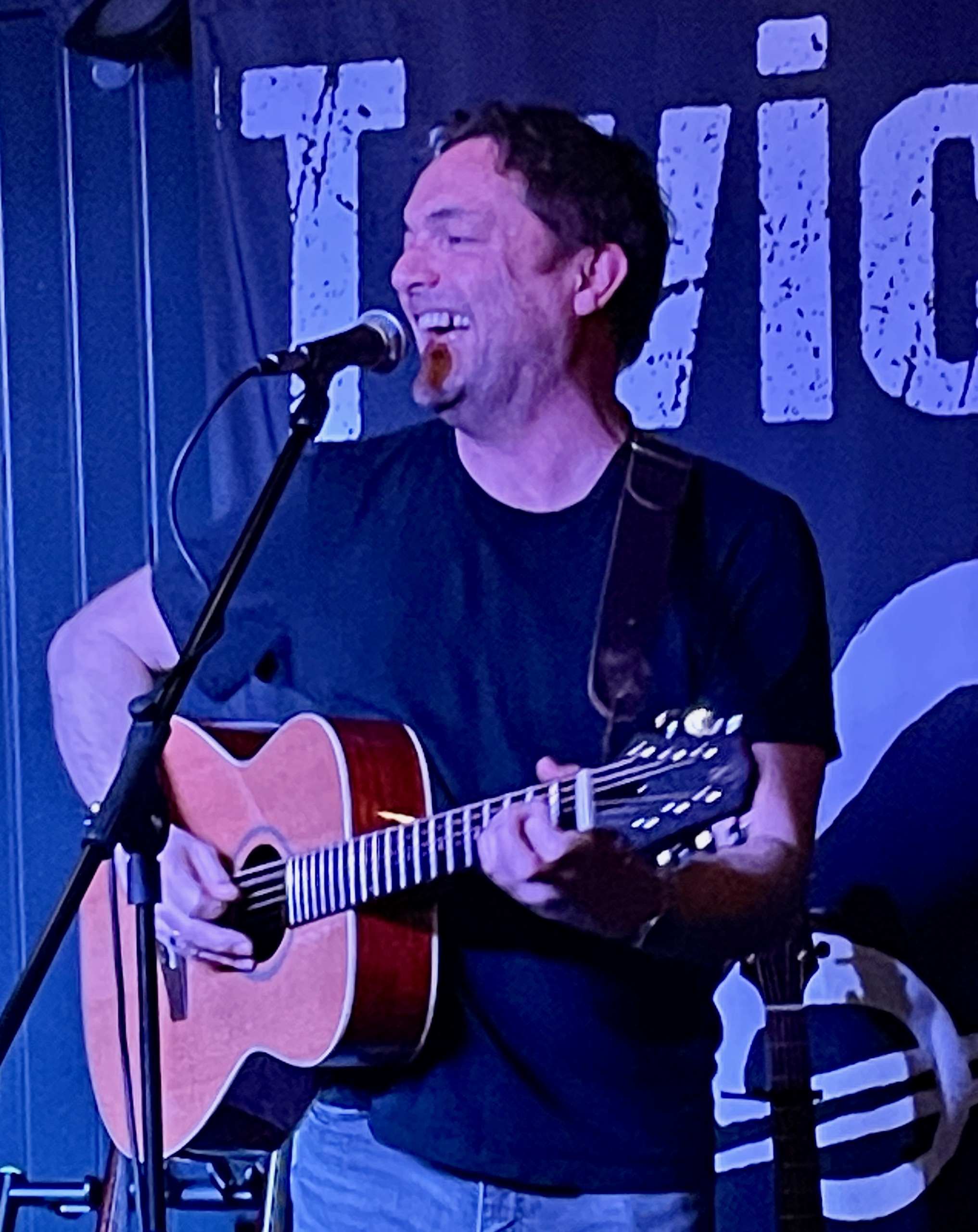 Live Review: Chris Ronald + Paul Hoad, Twickfolk, Cabbage Patch ...