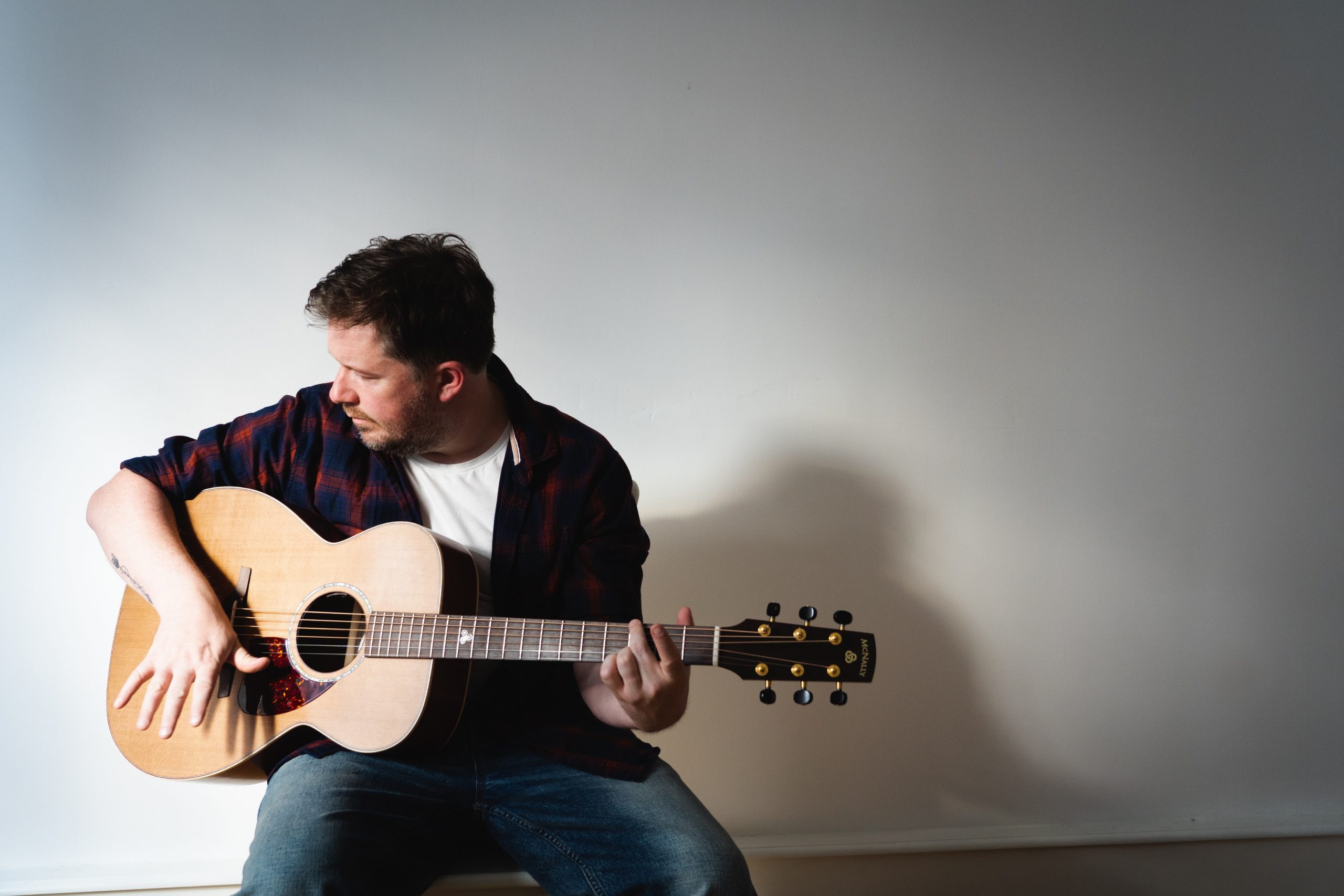 Video Premiere: Séamus Foley “Letters to Victoria” – Americana UK
