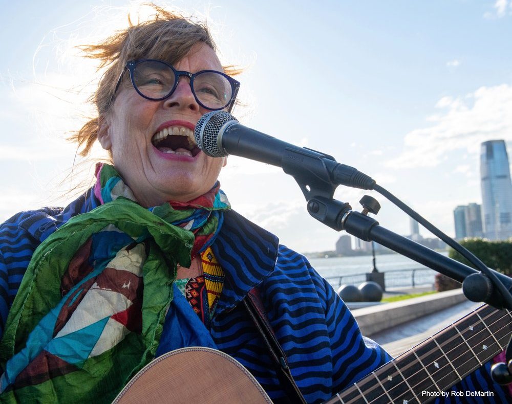 Interview: Terre Roche on gigging across America with sister Maggie in ...