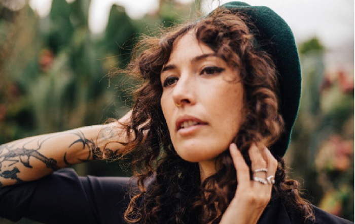 Lauren Barth “Durango” – may as well drive through the night – Americana UK