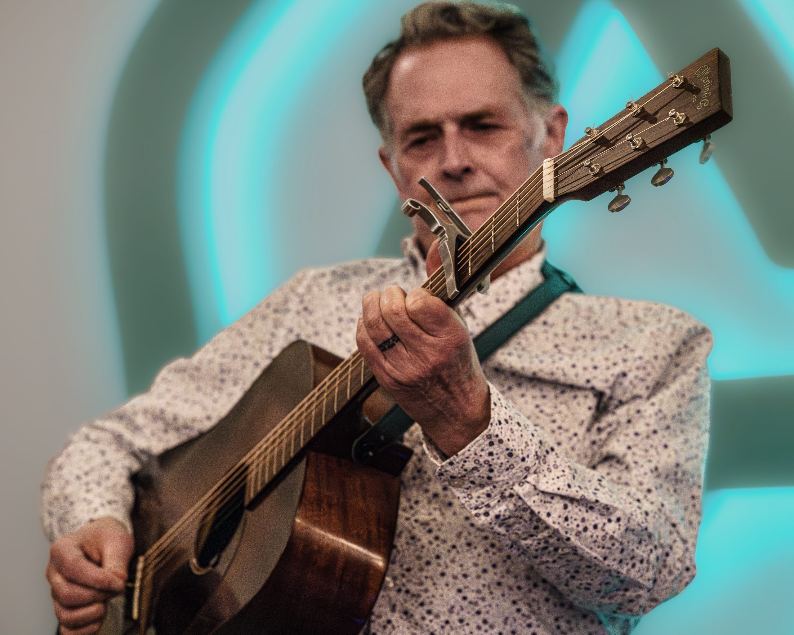 Video Premiere: Scott Zosel “Brewster’s Red Hotel” – Americana UK