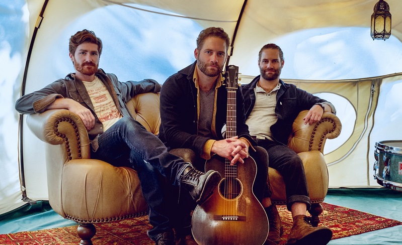 Track Premiere: The Clements Brothers “Morning Train” – Americana UK