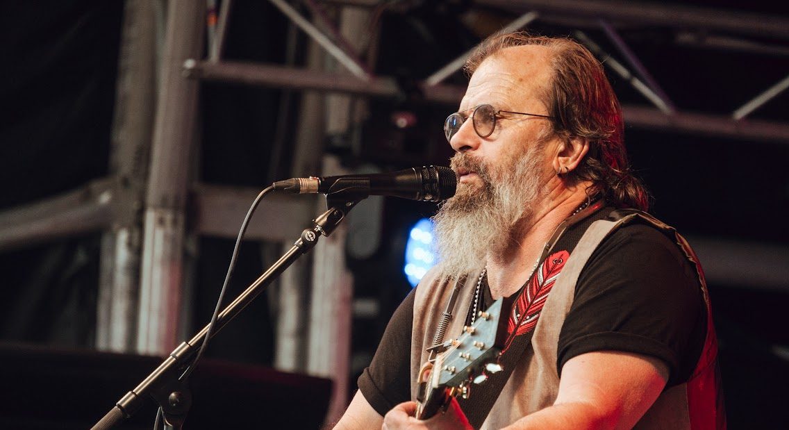 Pick of the Political Pops: Steve Earle “Jerusalem” – Americana UK