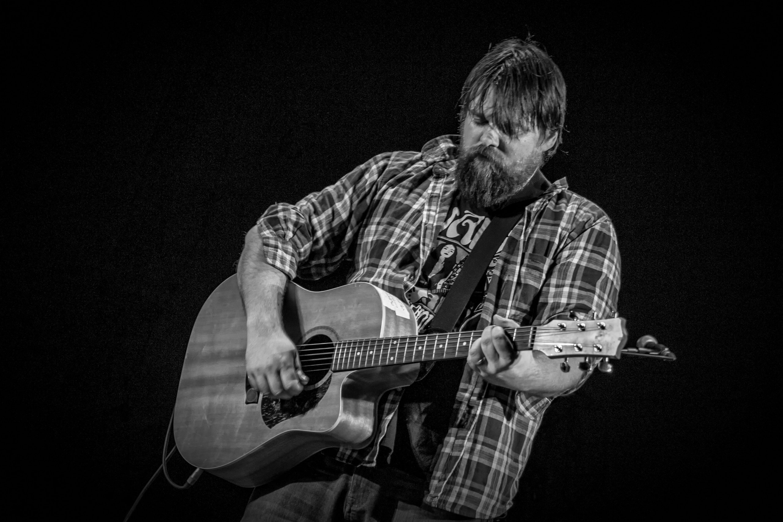 Video: Edward Abbiati “Time Moves On: 5 Minutes” – Americana UK