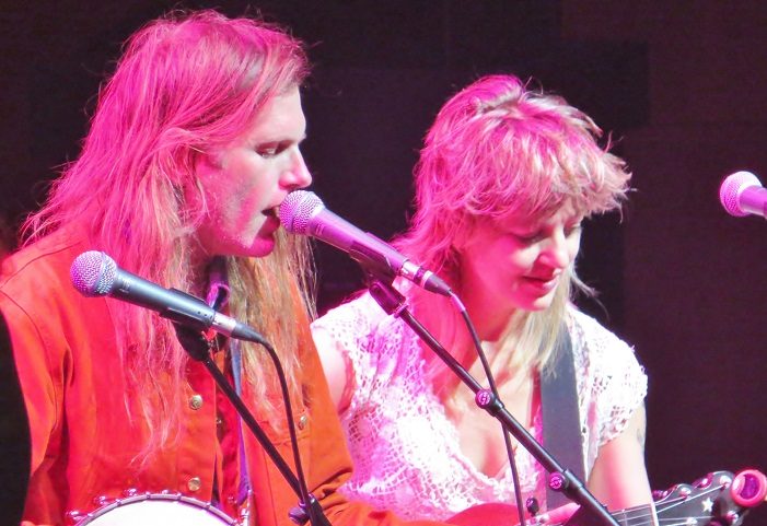 Live Review: Bonny Light Horseman with the London Contemporary ...