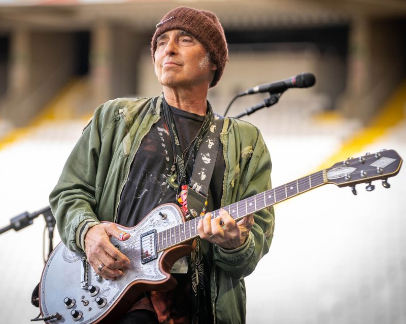 Interview: Nils Lofgren on his powerful new album – Americana UK