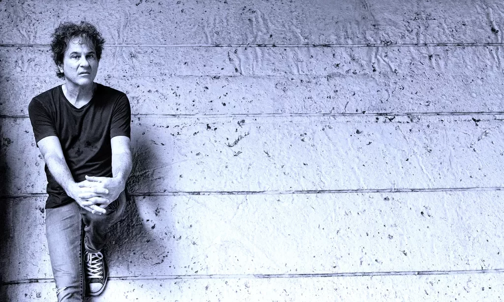 Video Premiere: Kevin Bowe & The Okemah Prophets “I Hate Falling in ...