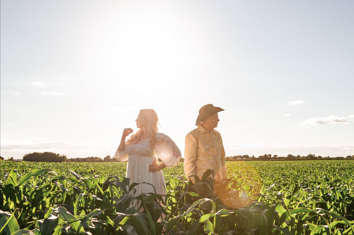 Victoria Liedtke and Jason Ringenberg announce new duet covers project ...