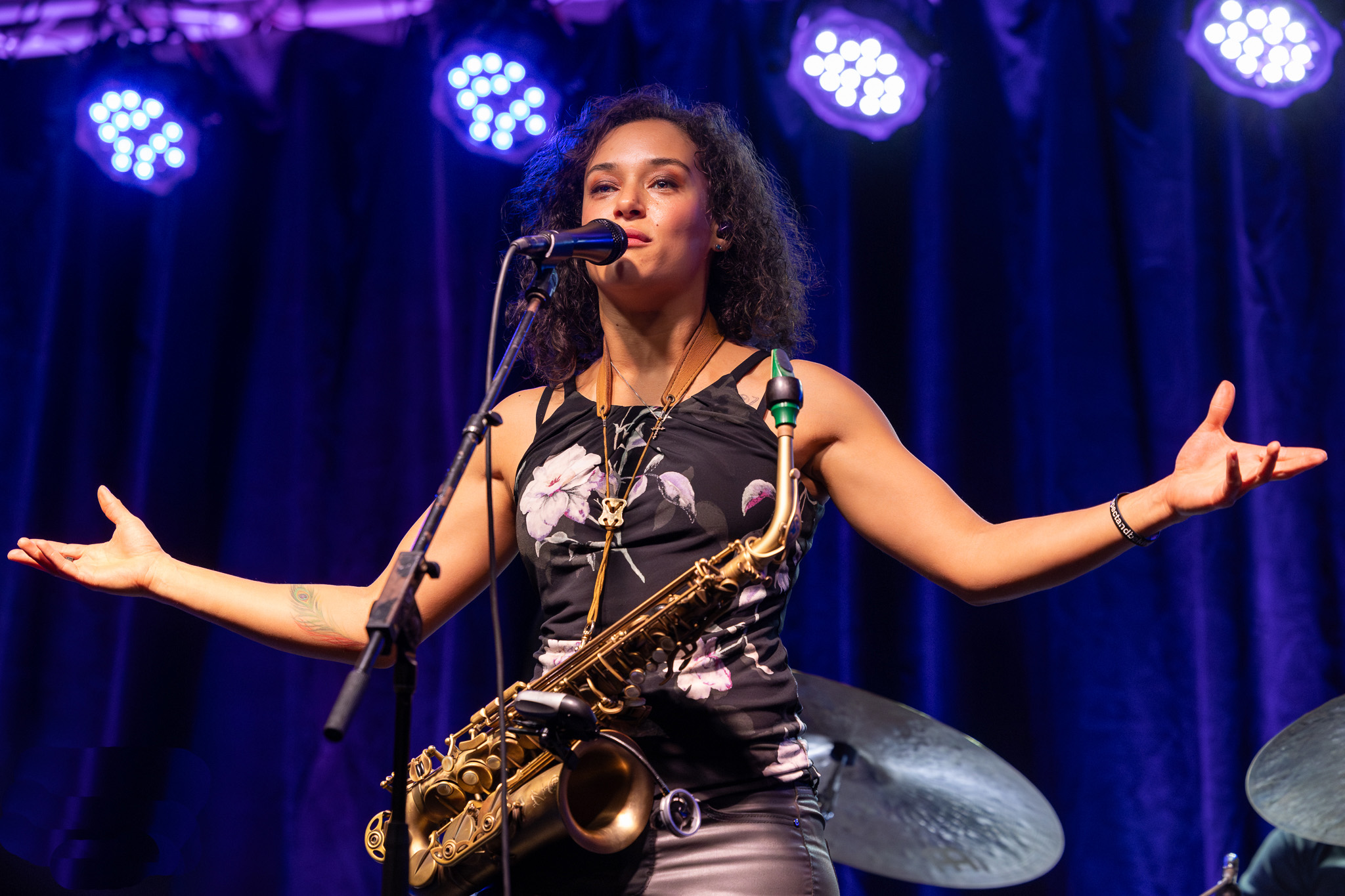 Interview: Vanessa Collier Does It Her own Way – Americana UK