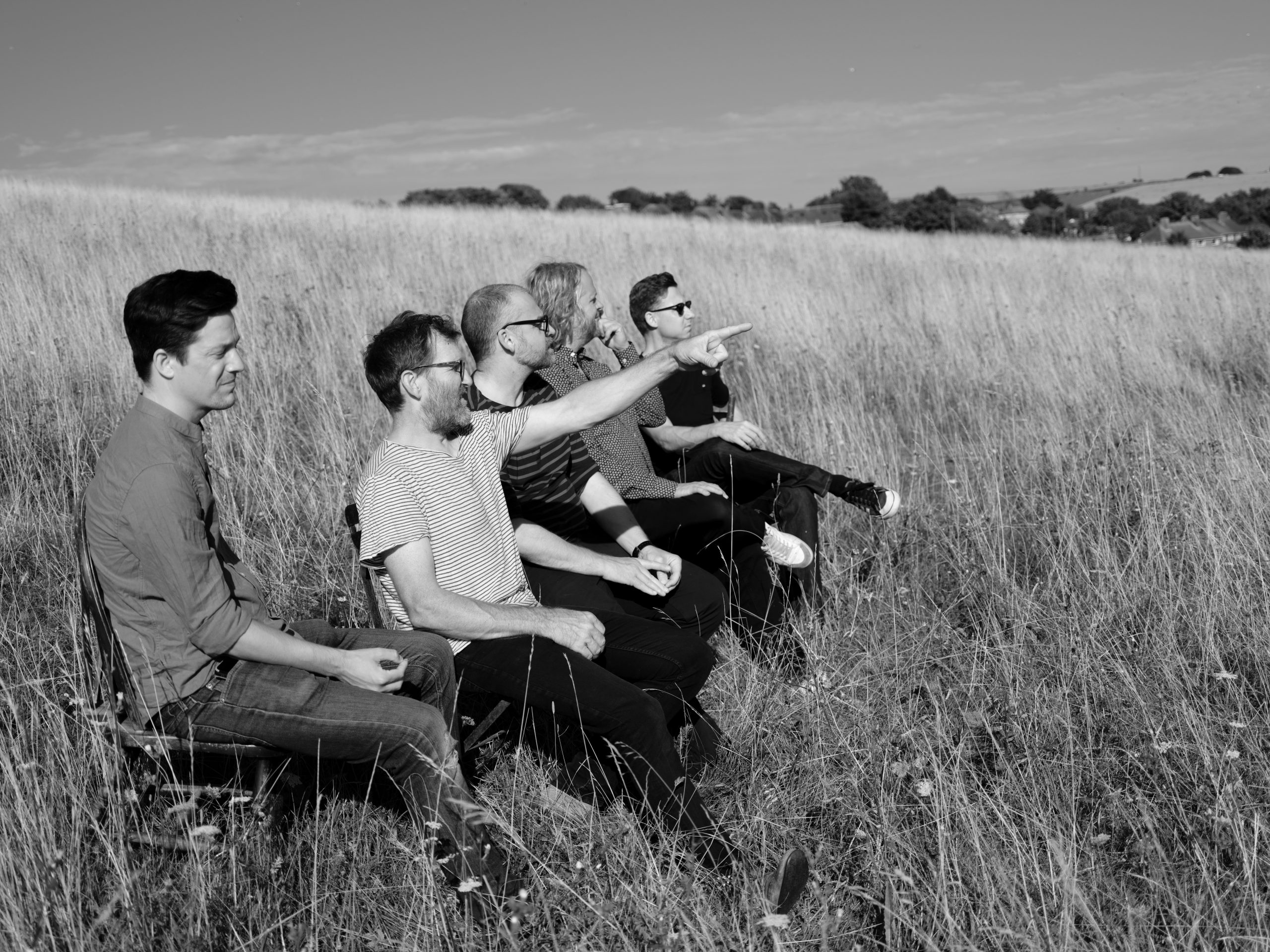 Video: The Miserable Rich “Quietly” – Americana UK