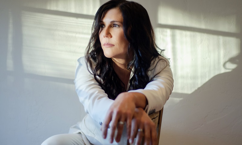 Track Premiere: Pi Jacobs “Hallelujah” – Americana UK