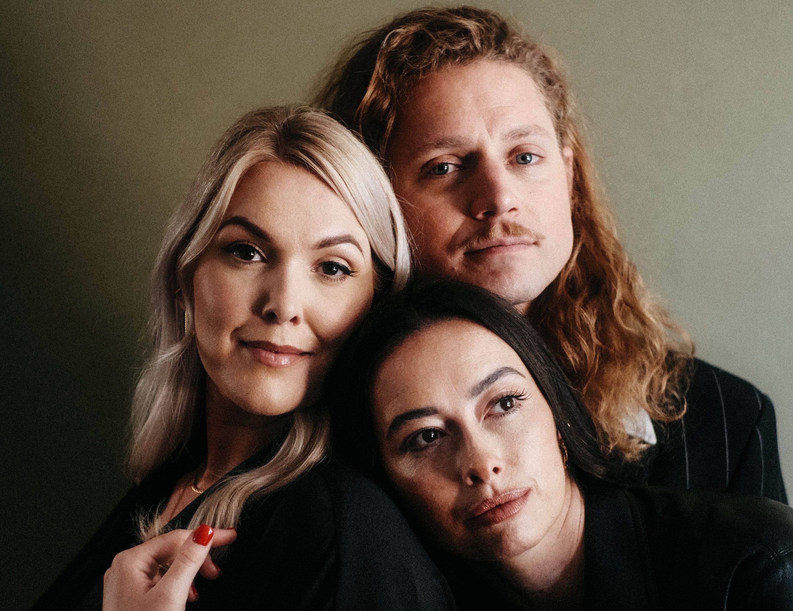 Interview: The Wandering Hearts on “Mother” – Americana UK