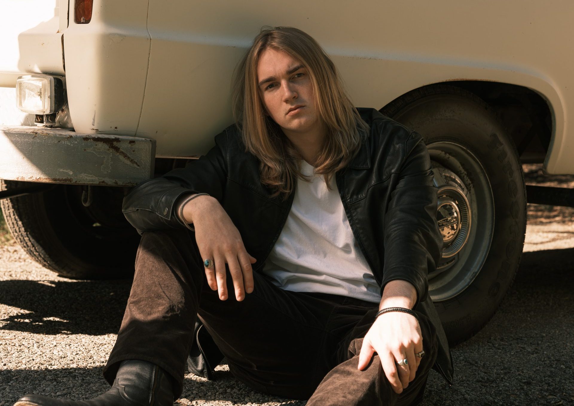 Video: Cole Gallagher “Don’t You Know” – Americana UK