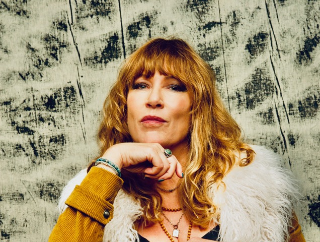 Video Premiere: Zoe FitzGerald Carter “Before The Machine” – Americana UK