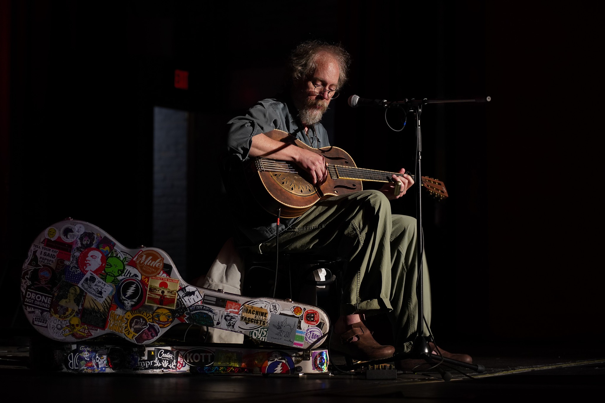 Interview: Charlie Parr wants to do things his way – playing music or ...