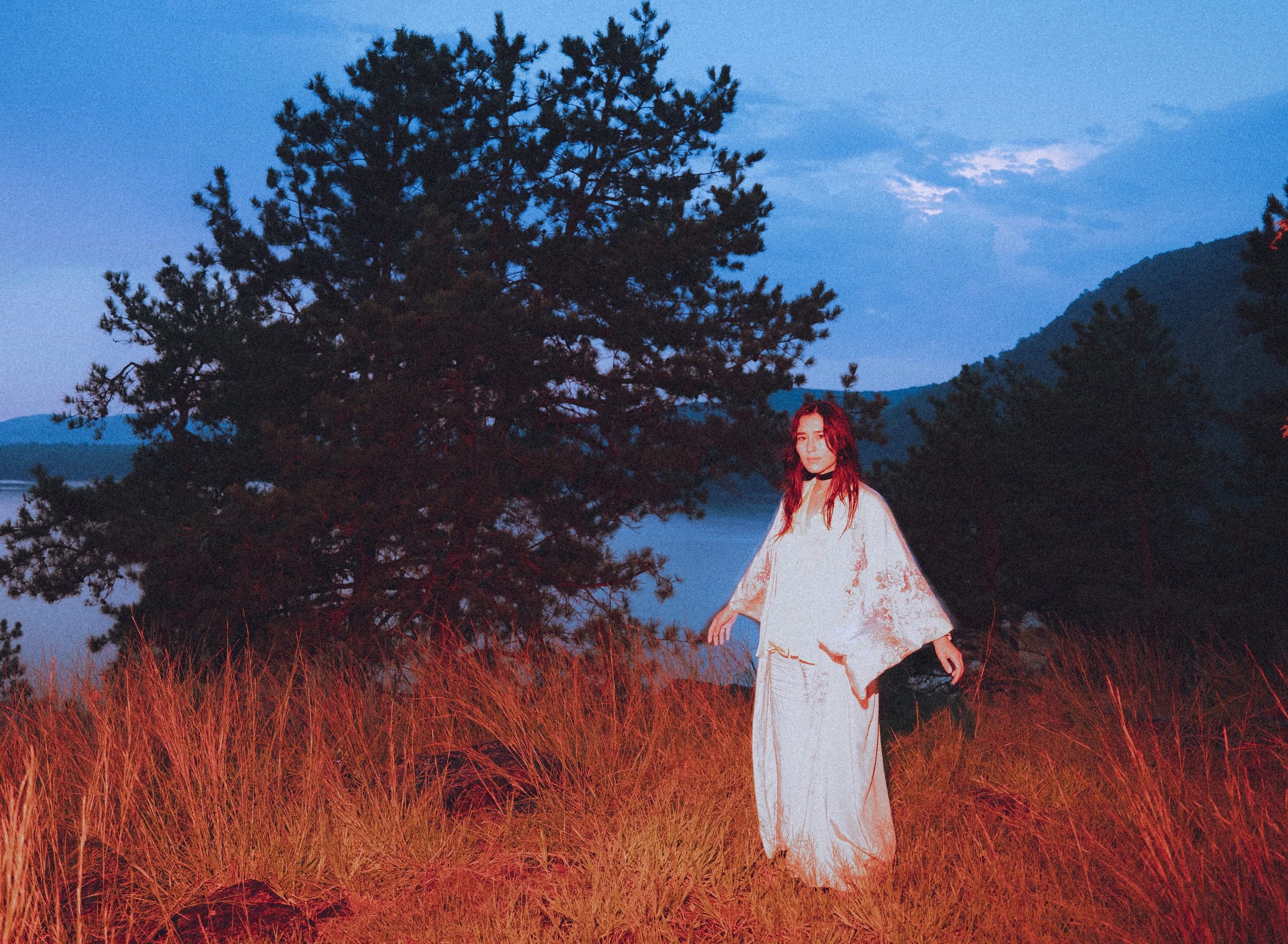 Video: Lea Thomas “The Gift” – Americana UK