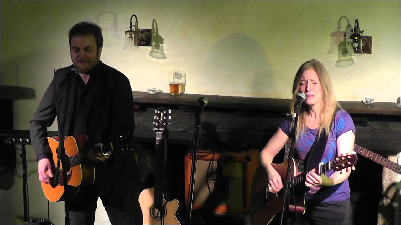 More People Really Should Know About: Plumhall – Americana UK