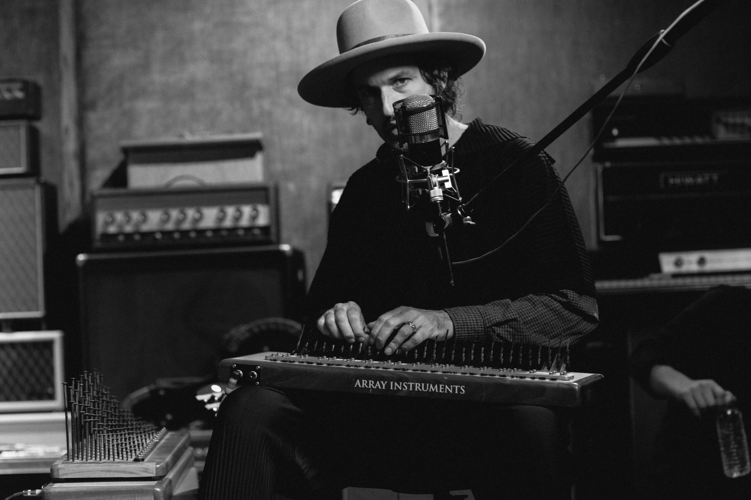 Interview: Joachim Cooder on “Dreamer’s Motel” – Americana UK