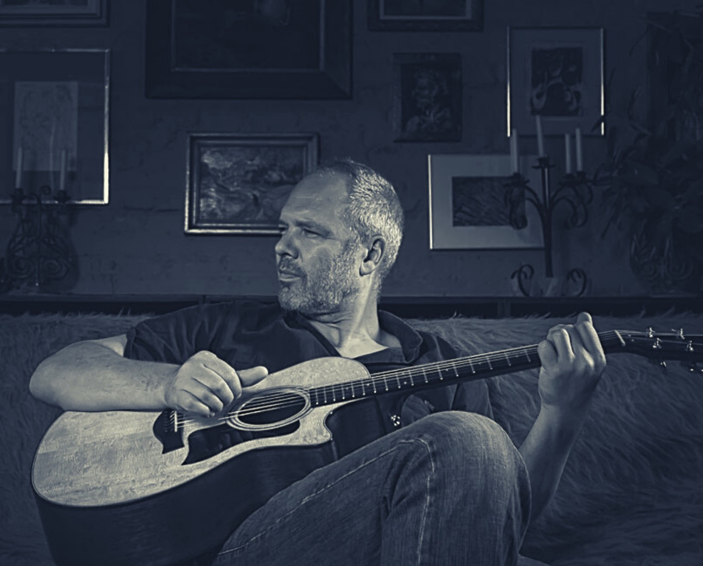 Interview: Rob Lutes has got the world on a string, wrapped around his ...