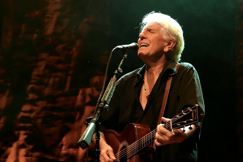 Graham Nash announces 2025 UK solo tour dates with Peter Asher ...