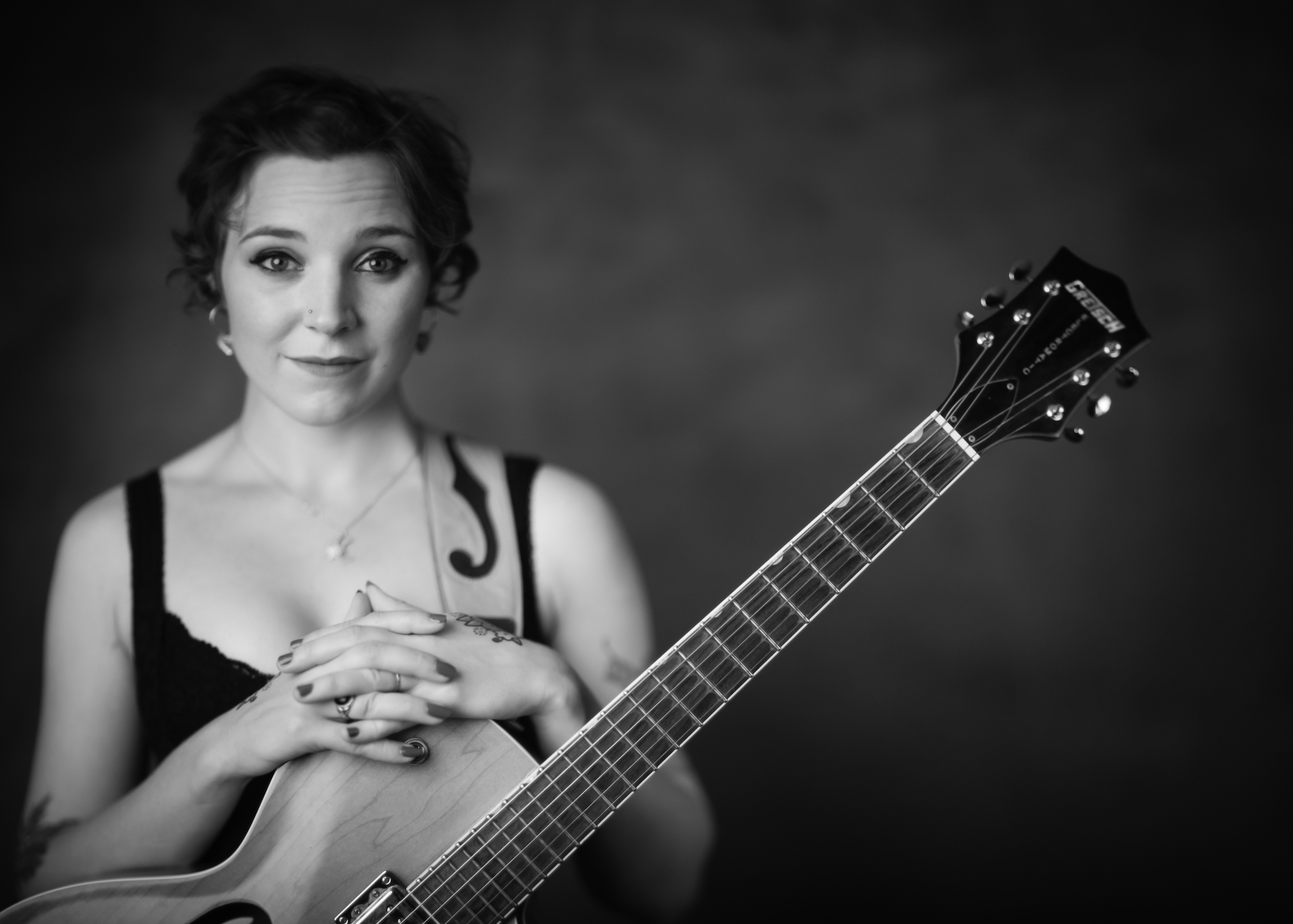 Video Premiere: Holly Carter “What You See” – Americana UK