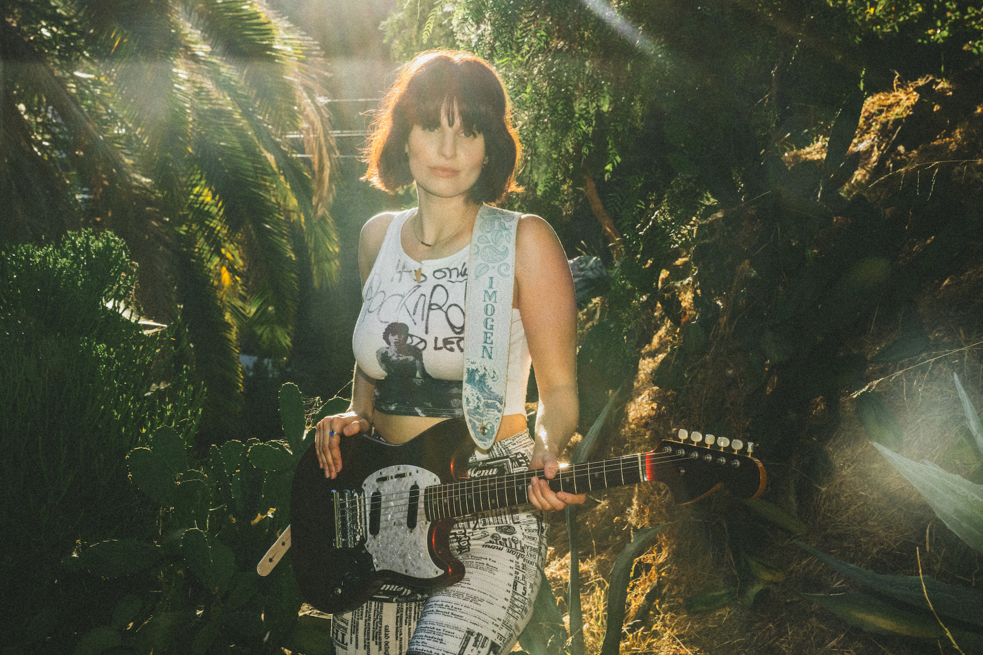 Video: Imogen Clark “The Art of Getting Through” ft. Mickey Raphael ...