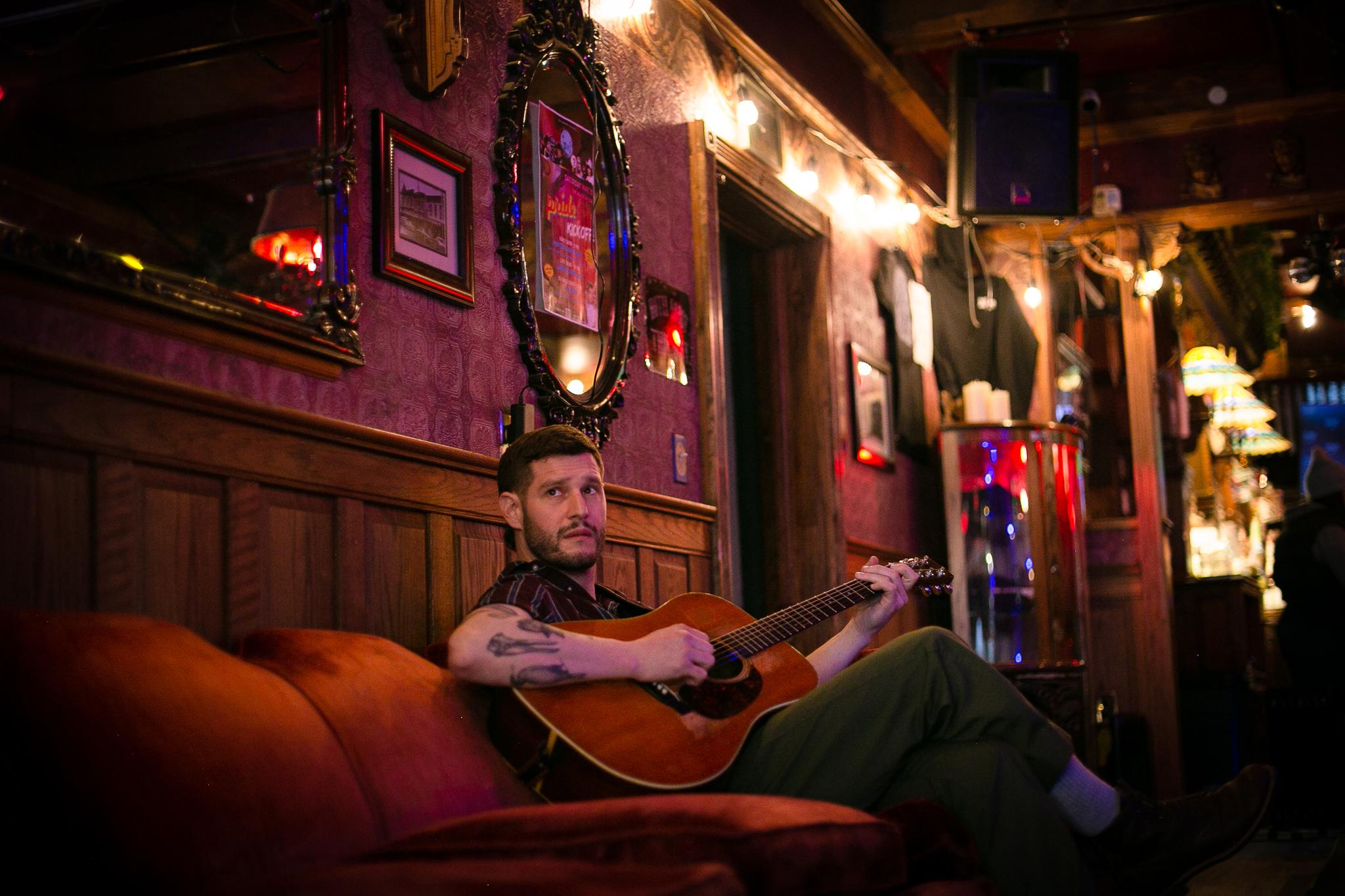 Video: Josh Fortenbery “Nobody is Pleased” – Americana UK