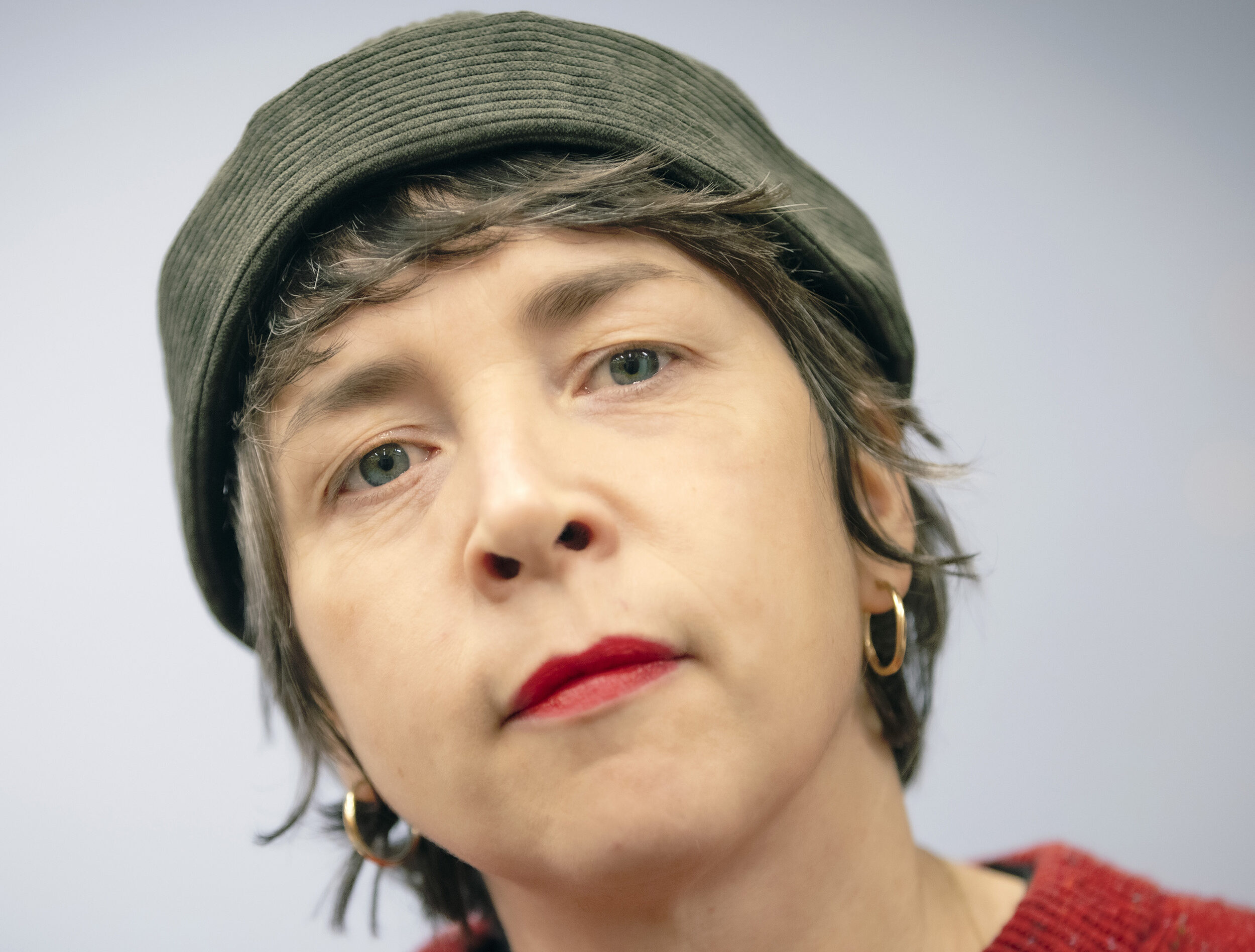 Video: Lisa O’Neill “The Wind Doesn’t Blow This Far Right” – Americana UK