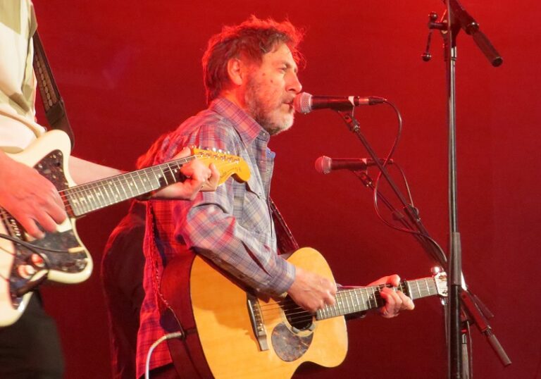 Live Review: The Delines + Peter Bruntnell, Union Chapel, London – 3rd ...