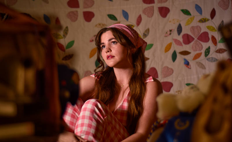 Track Premiere: Rachel McIntyre Smith “The Attic” – Americana UK