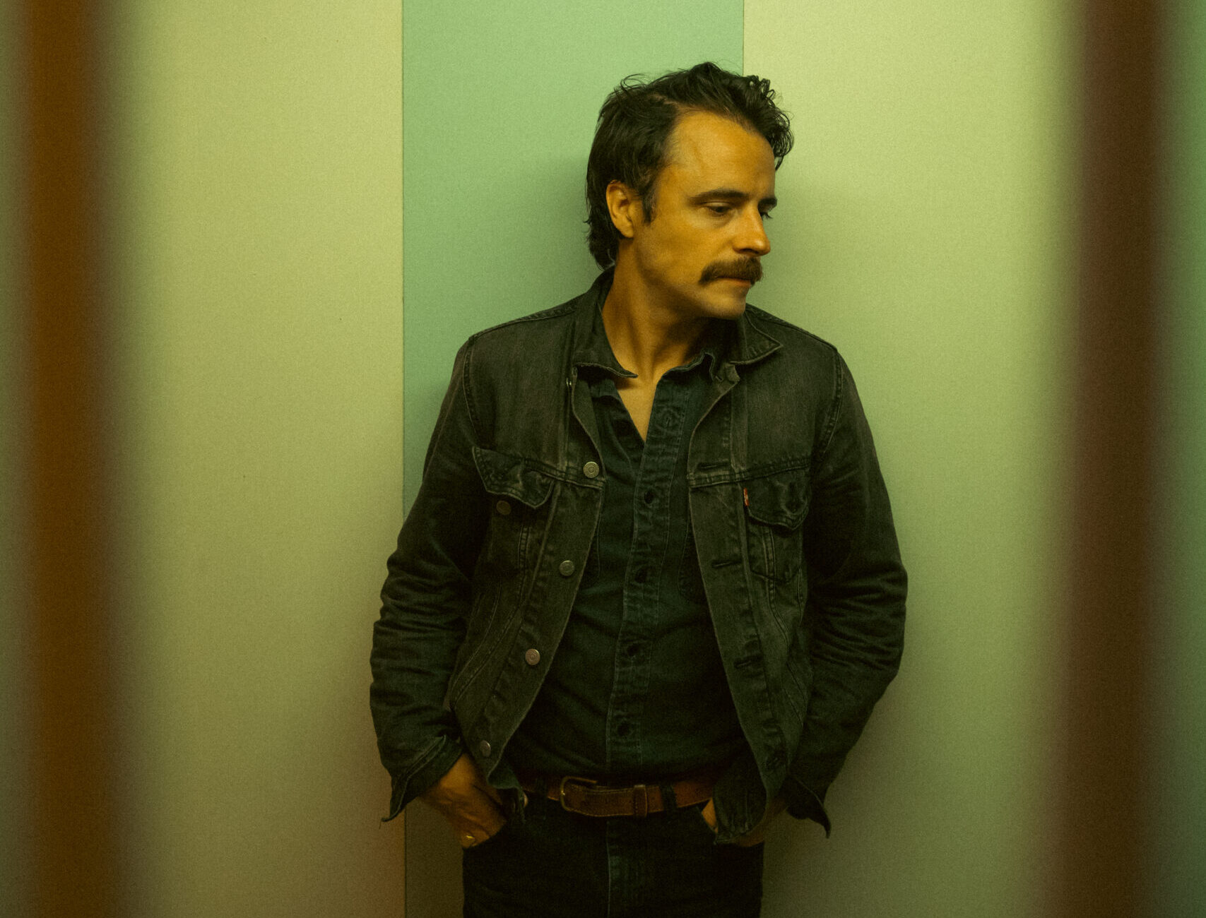 Video: The Bones of J.R. Jones “Start Again” – Americana UK