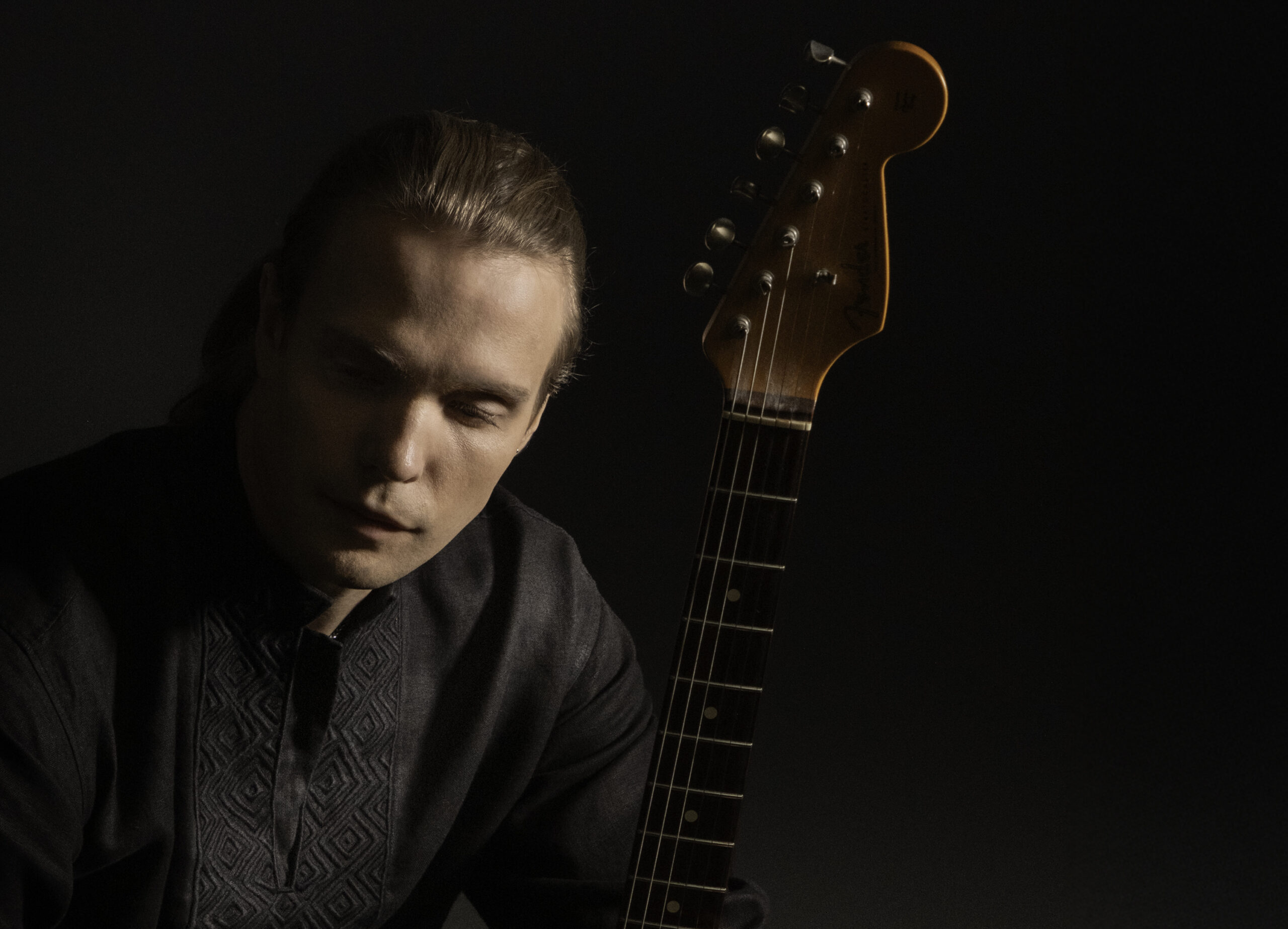 Video Premiere: YEV “Witness” – Americana UK