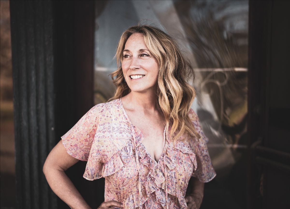 Interview: Amy Speace on her view of “The American Dream” – Americana UK
