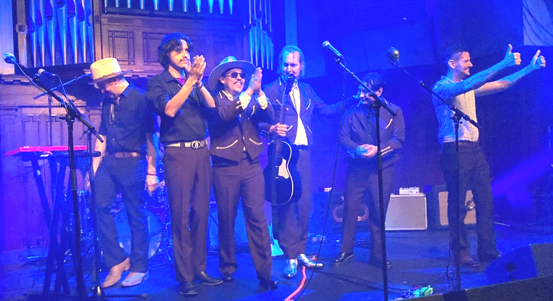 Live Review: Chuck Prophet & His Cumbia Shoes + Our Man In The Field ...