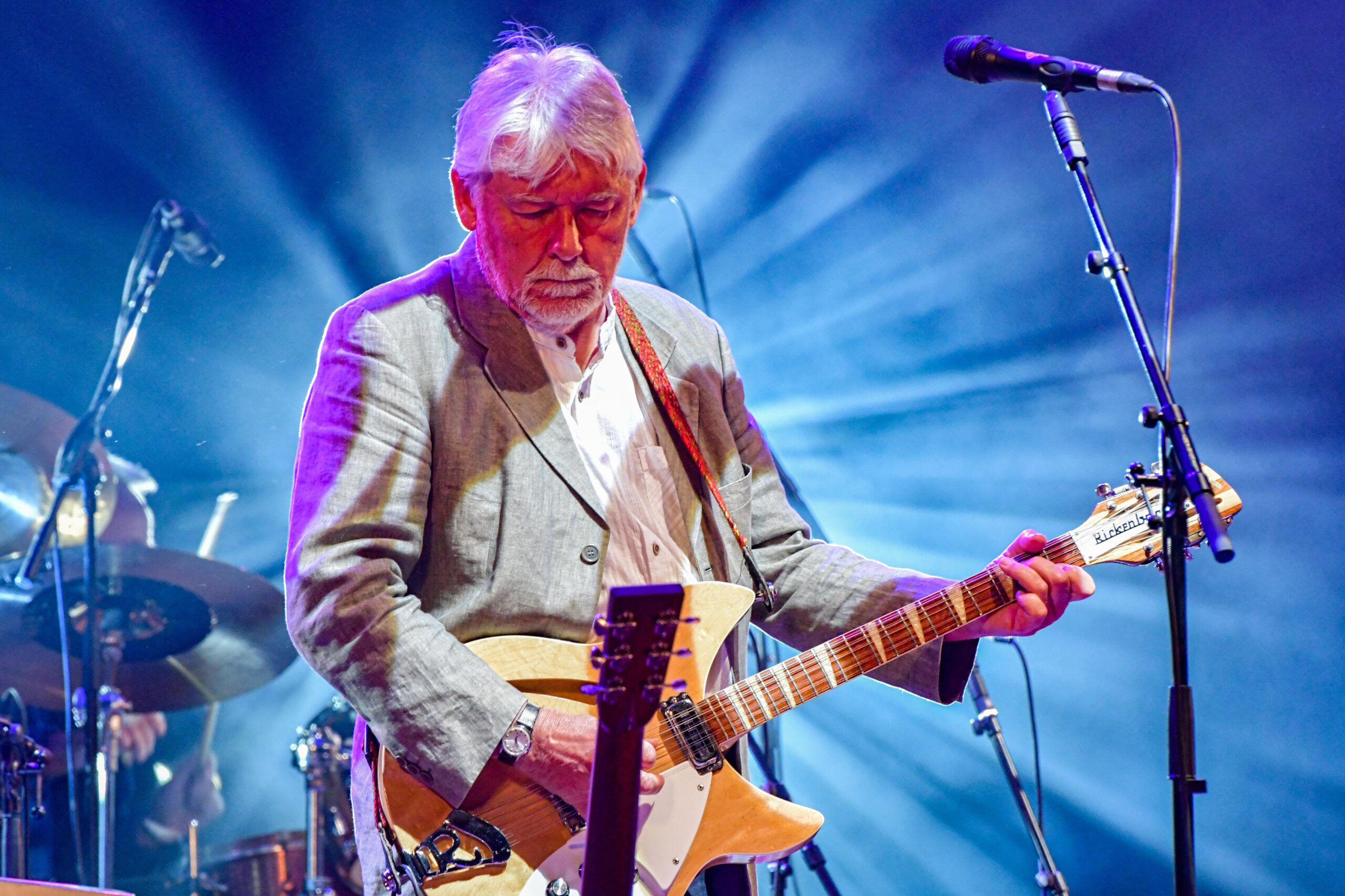 Video Interview: Simon Nicol on Fairport Convention’s latest tour ...