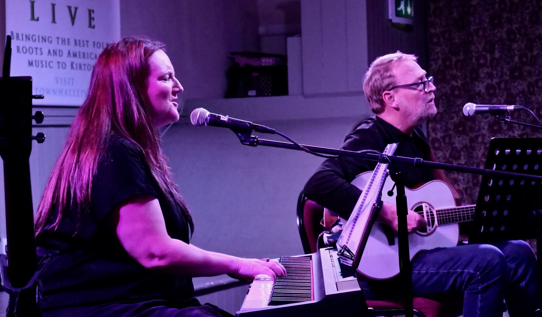 Live Review: Yvonne Lyon and Boo Hewerdine + Sharon Maher, Kirton in ...
