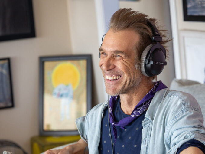 Tift Merritt reissues “Tambourine” along with companion of demos and ...